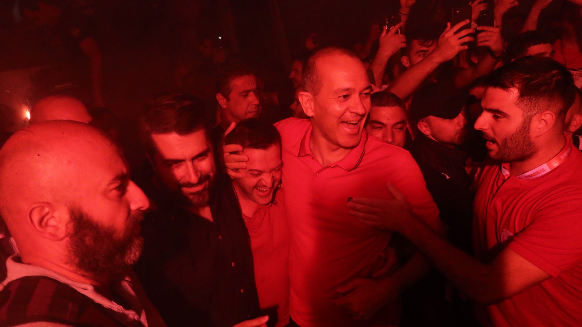 Το χρονικό του θριάμβου στο ΟΑΚΑ (video) – REDNEWS.gr