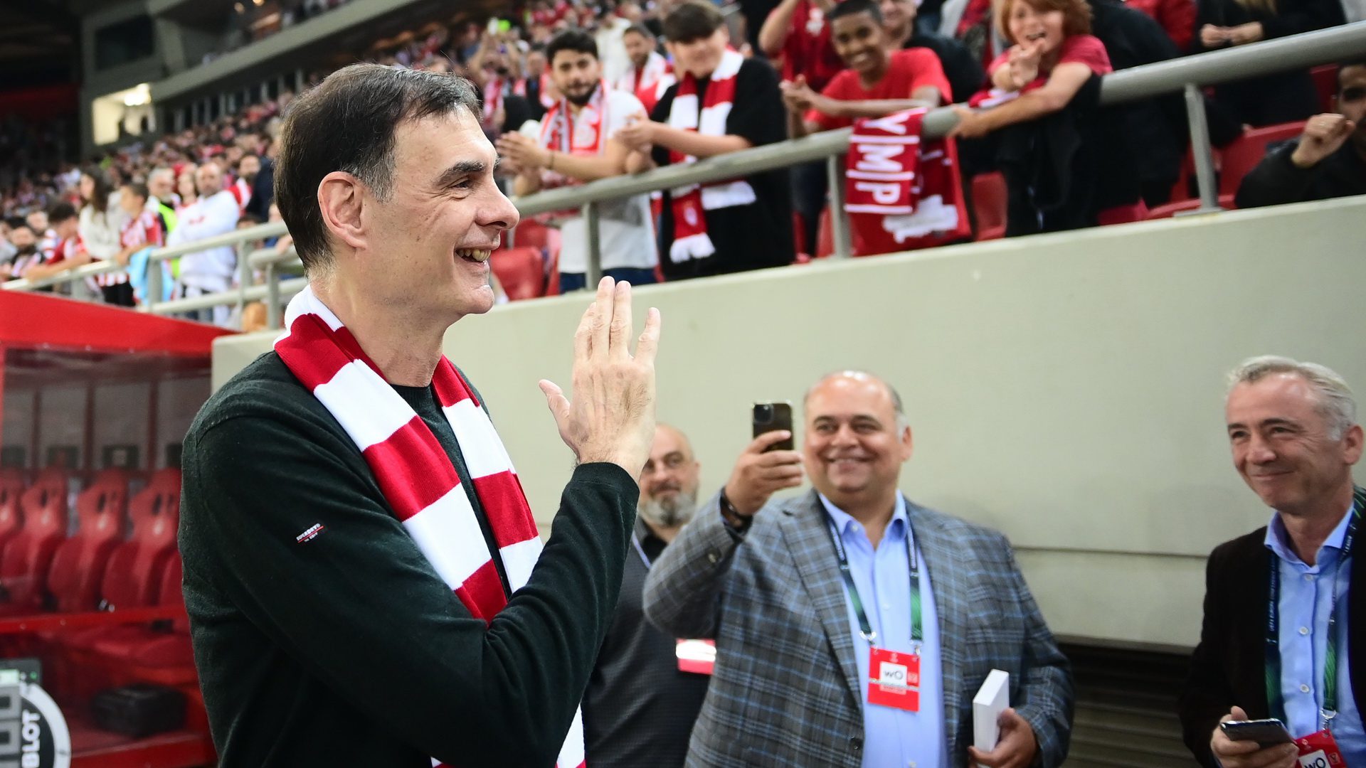 Μπαρτζώκας: «Ας ελπίσουμε ο Ολυμπιακός να κάνει το 2/2 στην Ευρώπη σε ...