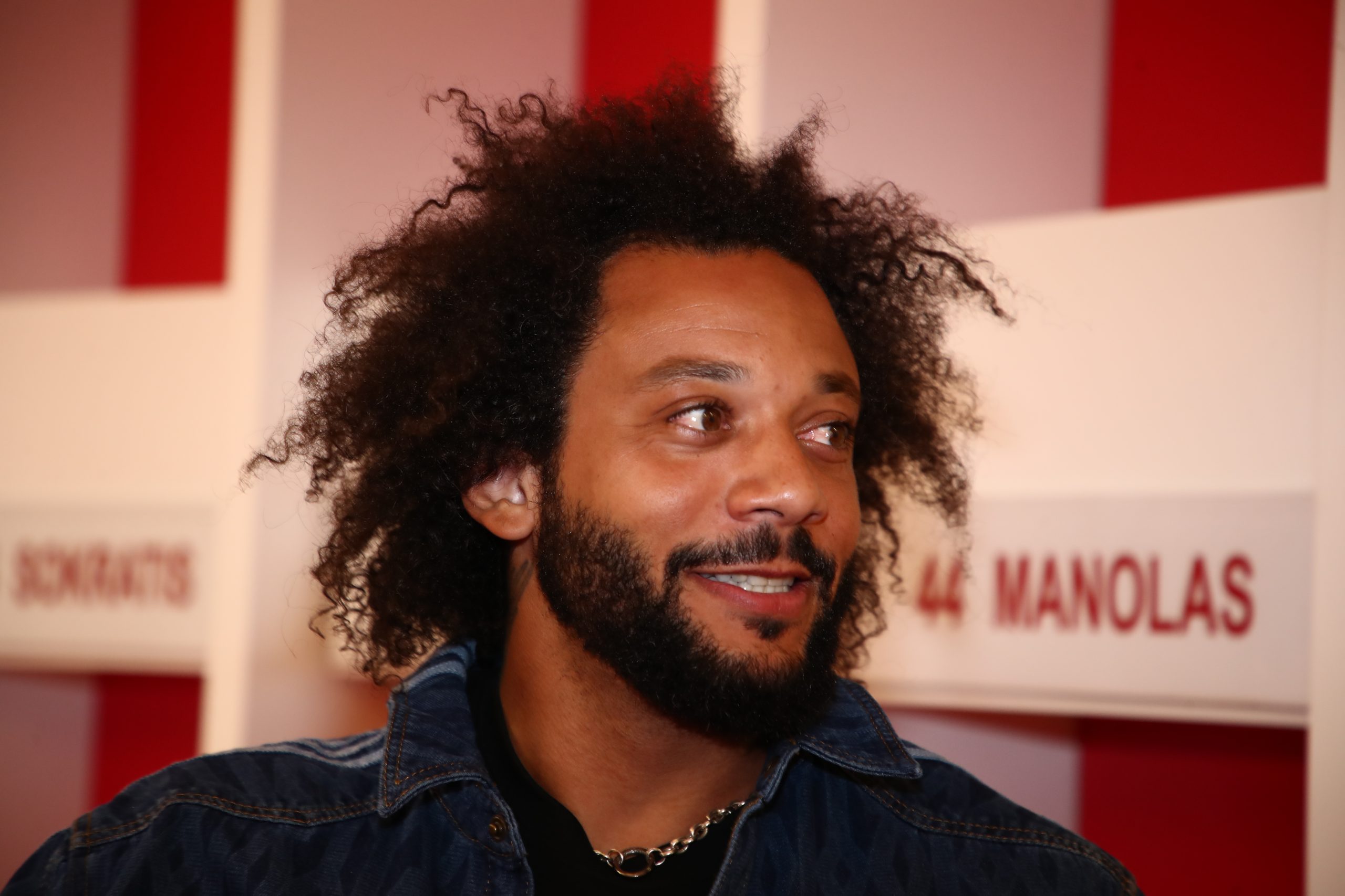 Η υποδοχή Μαρσέλο (video) – REDNEWS.gr