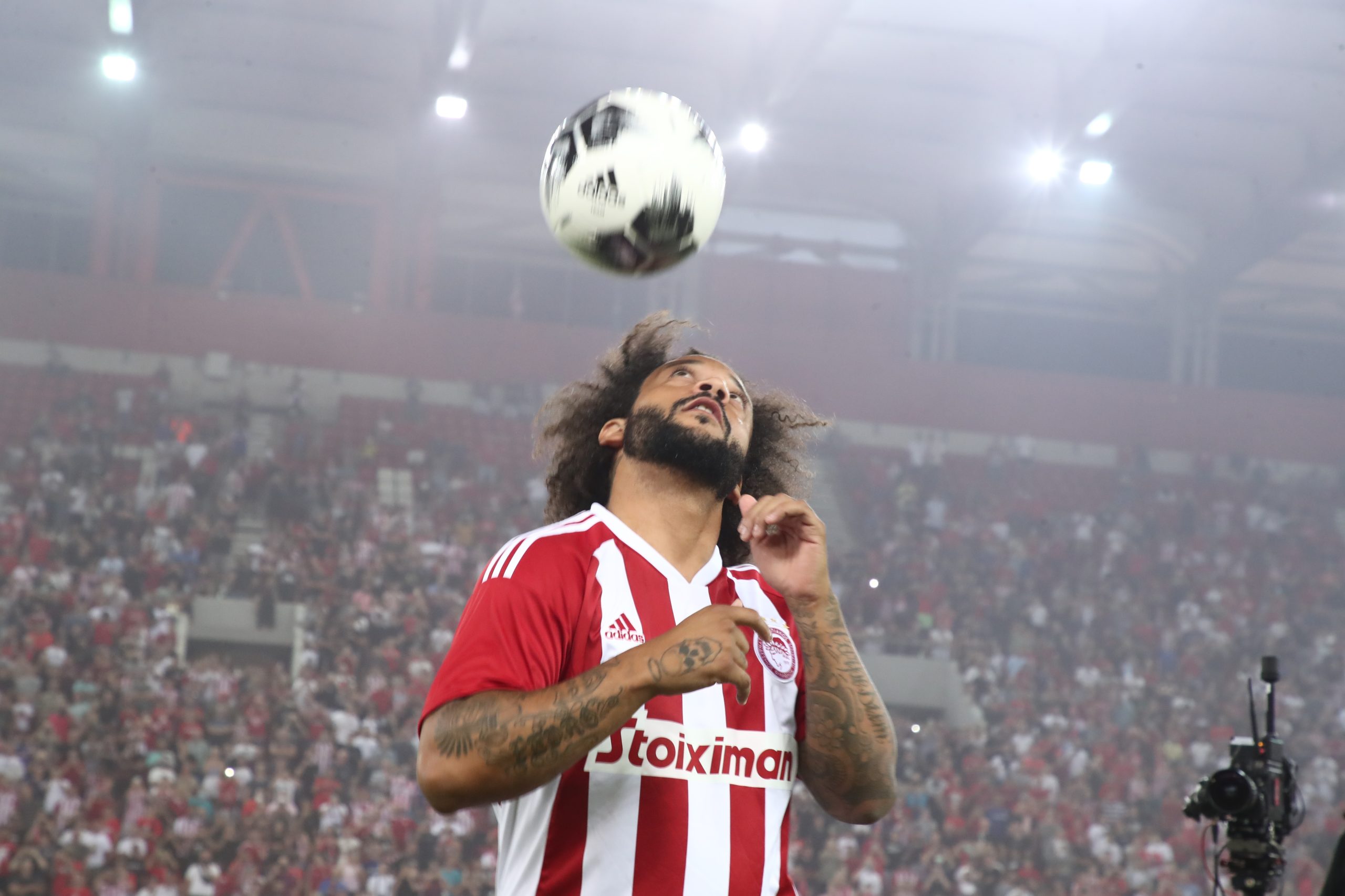 “Μάγεψε” με το καλημέρα ο Μαρσέλο (video) – REDNEWS.gr